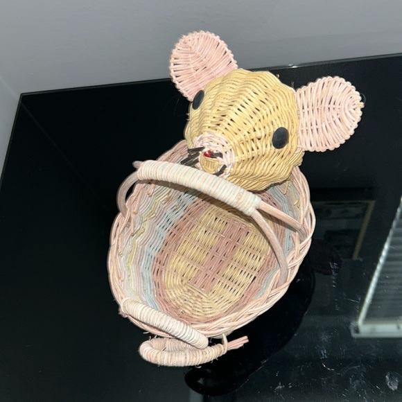 Vintage | Holiday | Vintage Wicker Mouse Basket | Poshmark